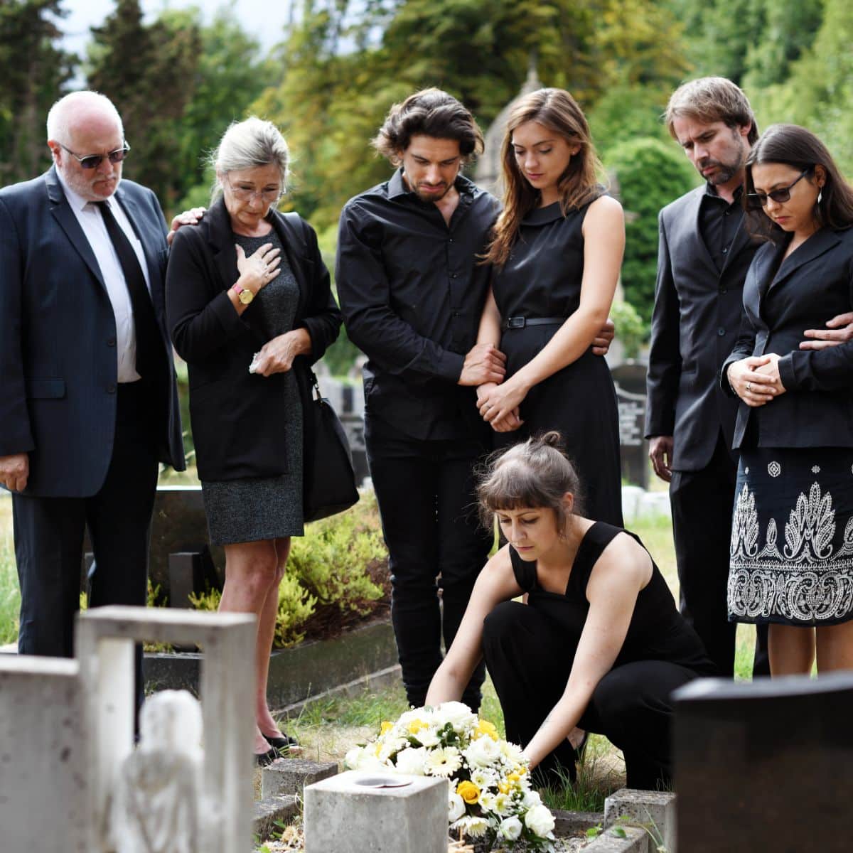 Do Loved Ones Know When You Visit a Grave? - Awakening State